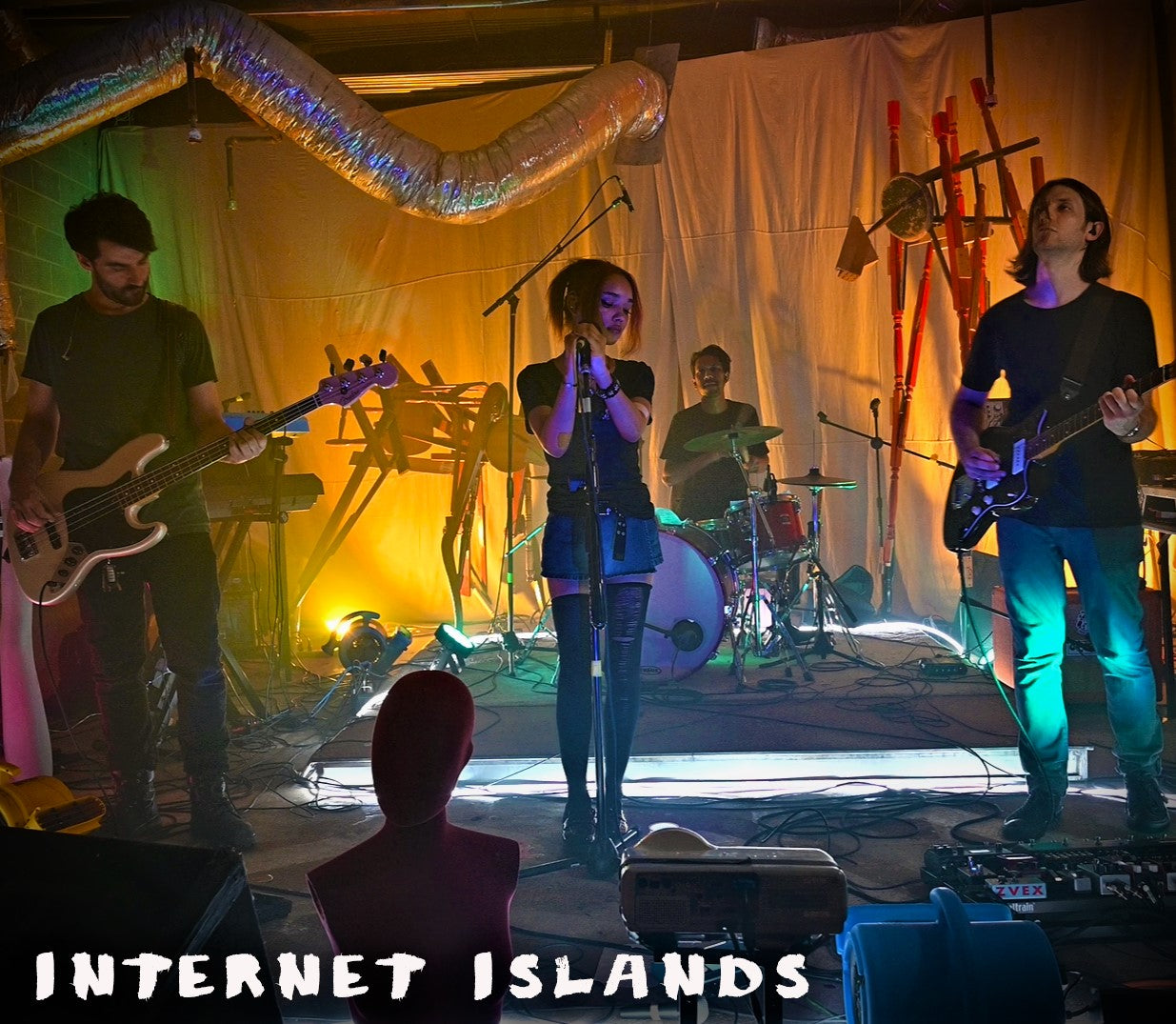 Internet Islands
